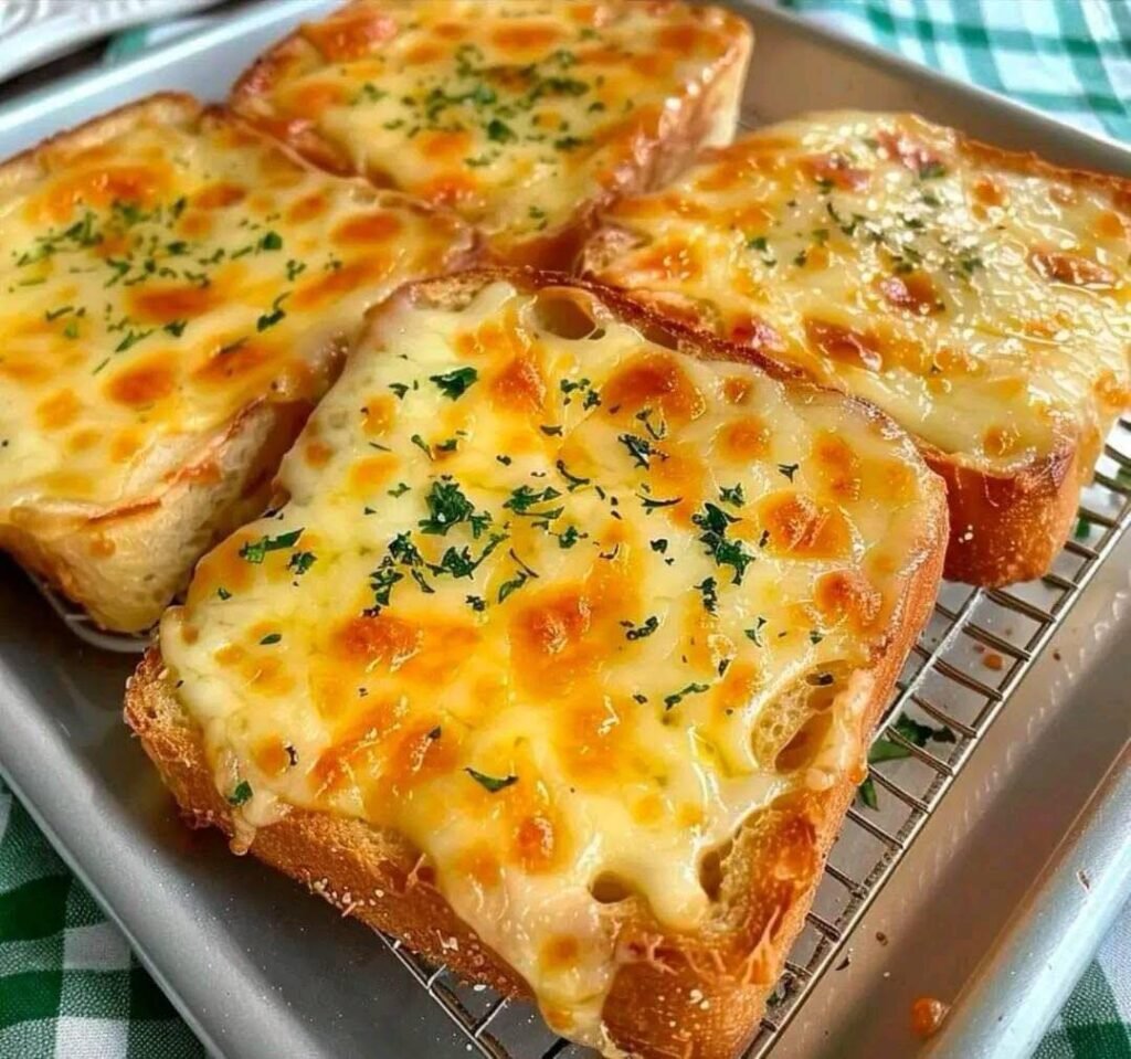 Crispy Edges, Buttery Garlic Flavor, and Melted Cheese—This Toast ...