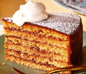 Old-Fashioned Apple Stack Cake with Dried Apple Filling – chefmaniac.com