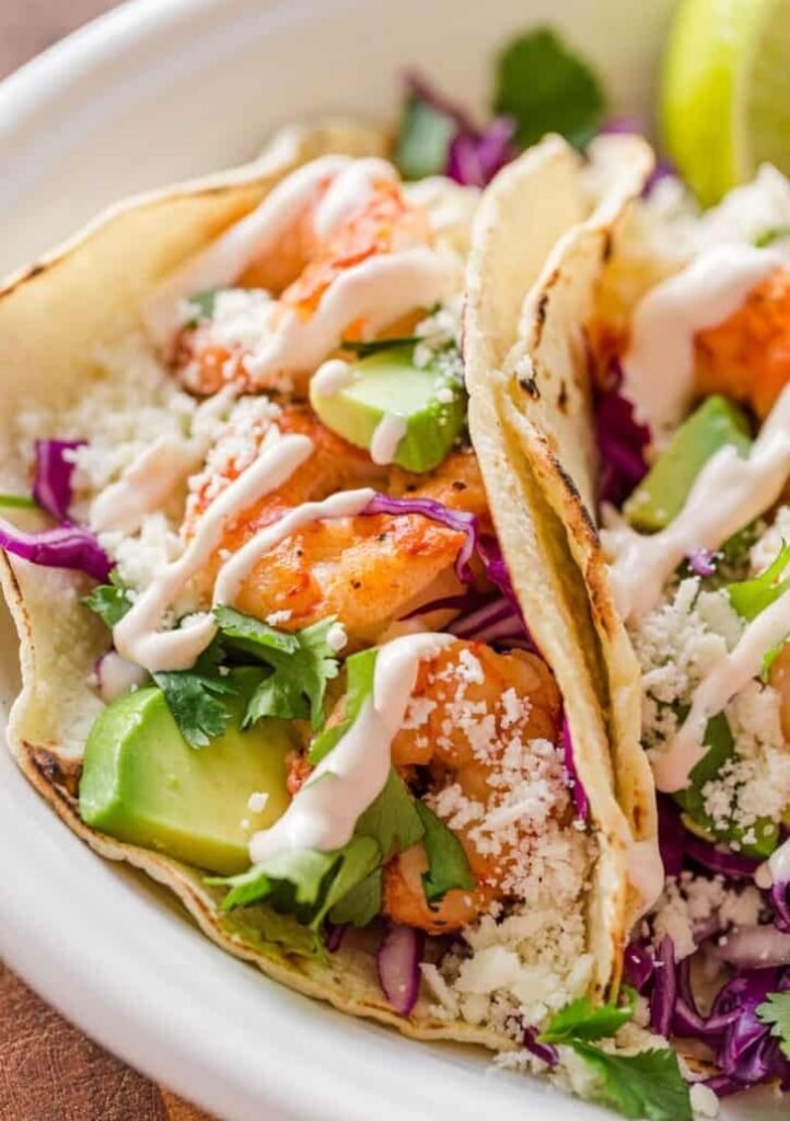 Easy Shrimp Tacos with Zesty Creamy Sauce & Fresh Toppings – chefmaniac.com