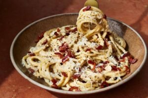 Bacon Lover’s Cacio e Pepe: A Smoky, Cheesy Twist on a Classic ...