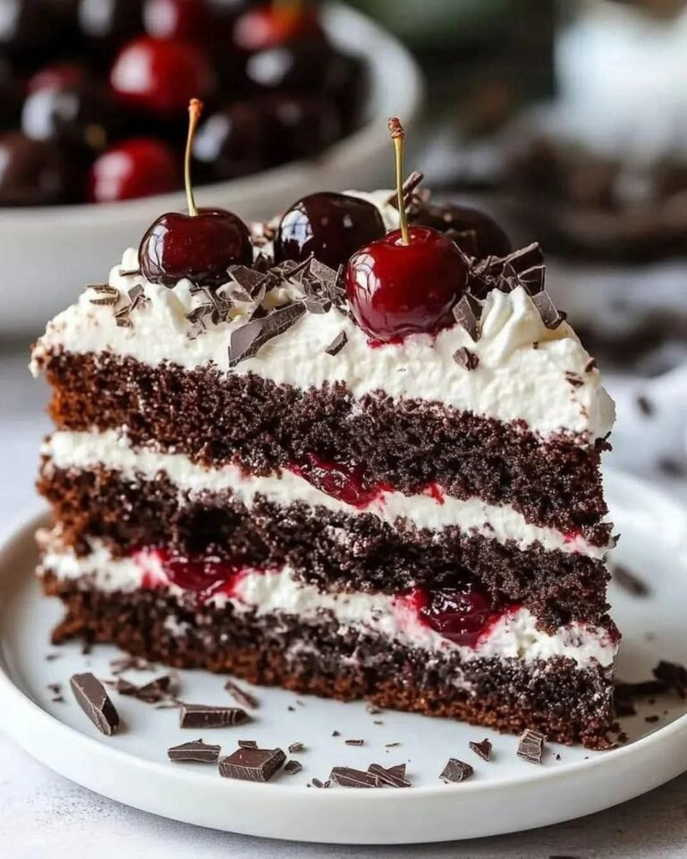 The Ultimate Chocolate Cherry Cake: A Classic Black Forest Dessert ...